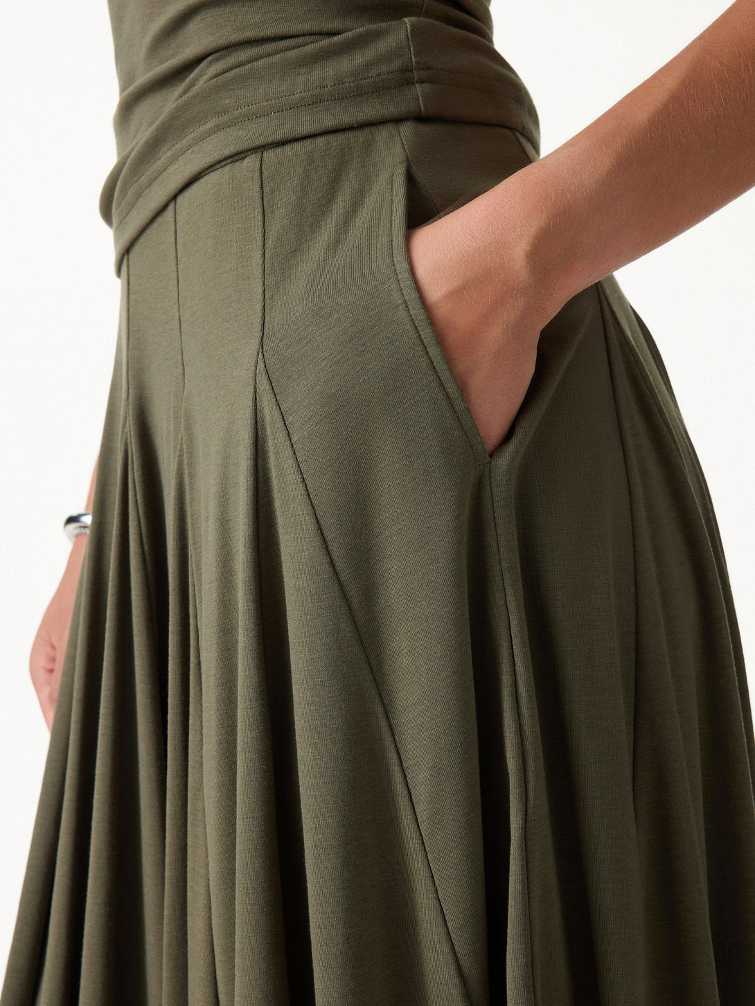 OGL CoolTouch Godet Hem Knee-Length Flare Skirt – OGLmove