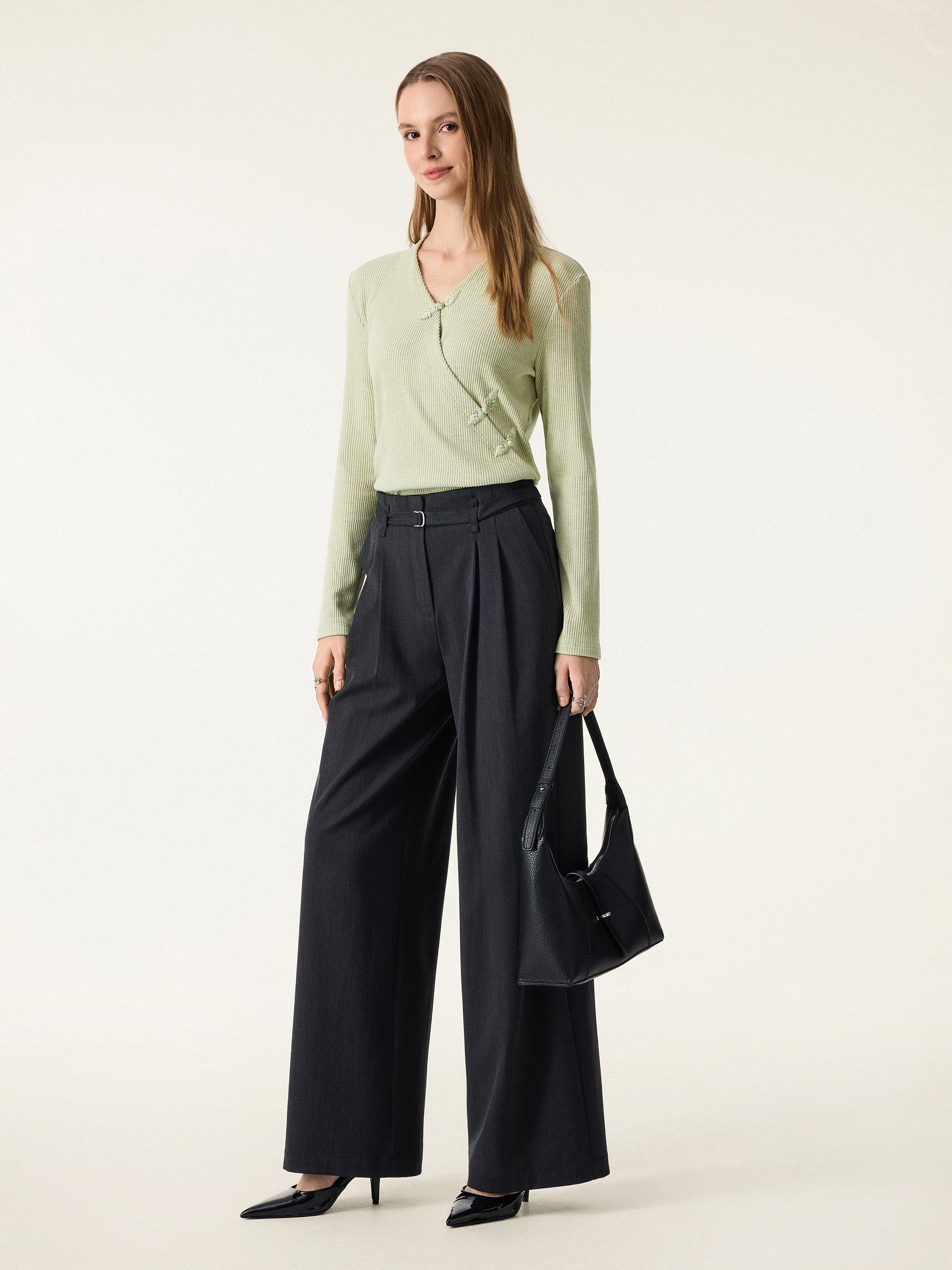 OGL Relaxed Fit Surplice Long Sleeve Top with Frog Buttons – OGLmove