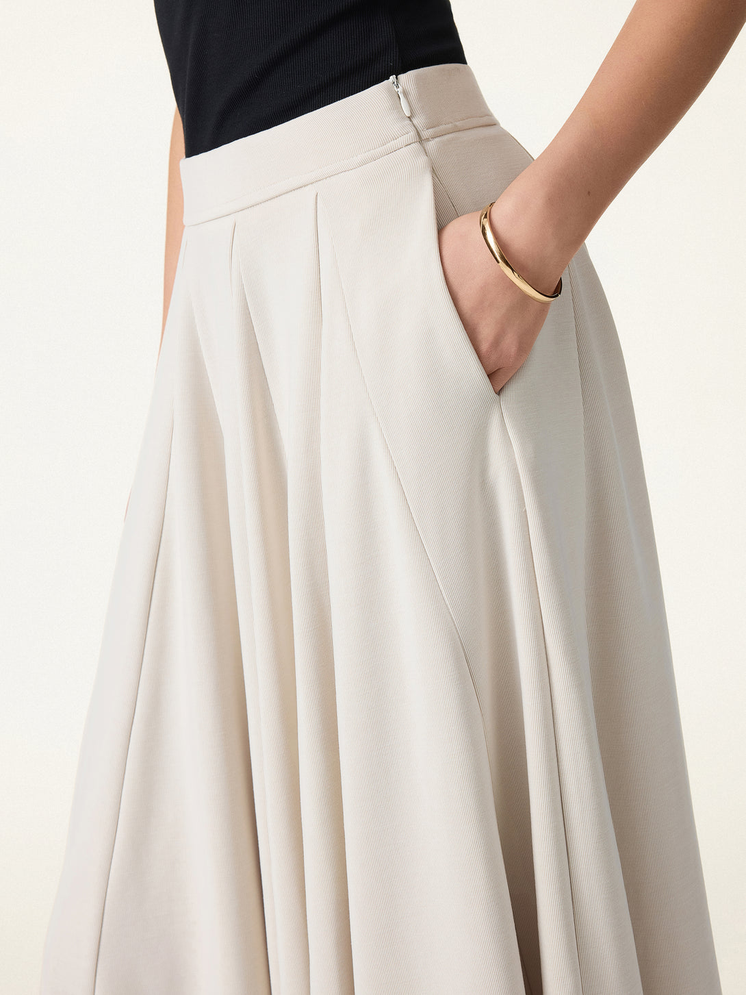 OGL Soft Draped Breathable Lyocell Blend Volume Skirt with Pockets ...